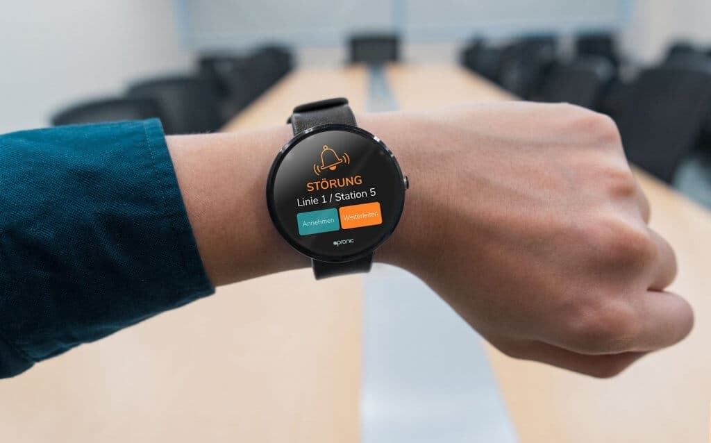 Andon systems - Your key figures always in view - apronic